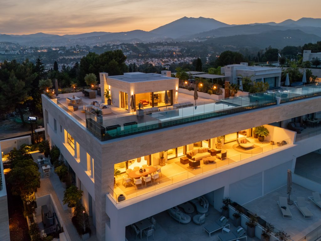 A Masterpiece of Contemporary Luxury - Marbella Golden Mile | Asunto ...